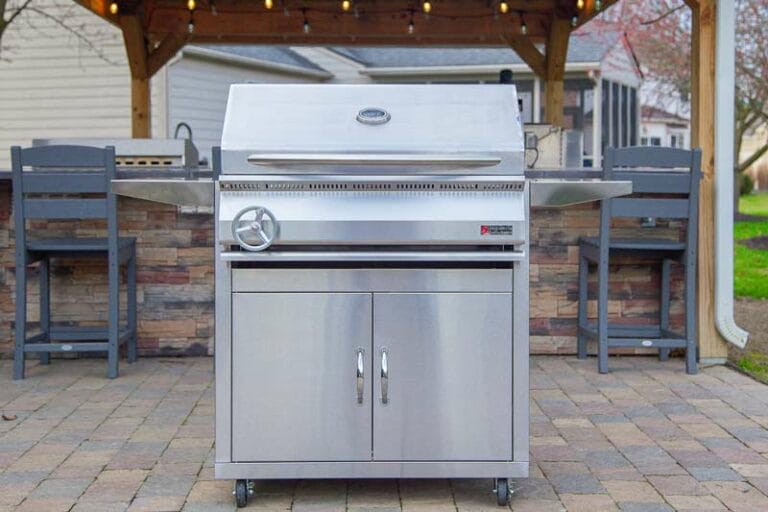 The Best Built In Charcoal Grill For Your Outdoor Kitchen - The ...