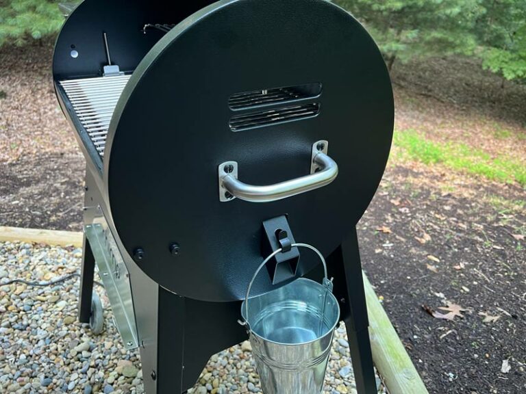 Grilla Chimp Portable Pellet Grill | Expert Review